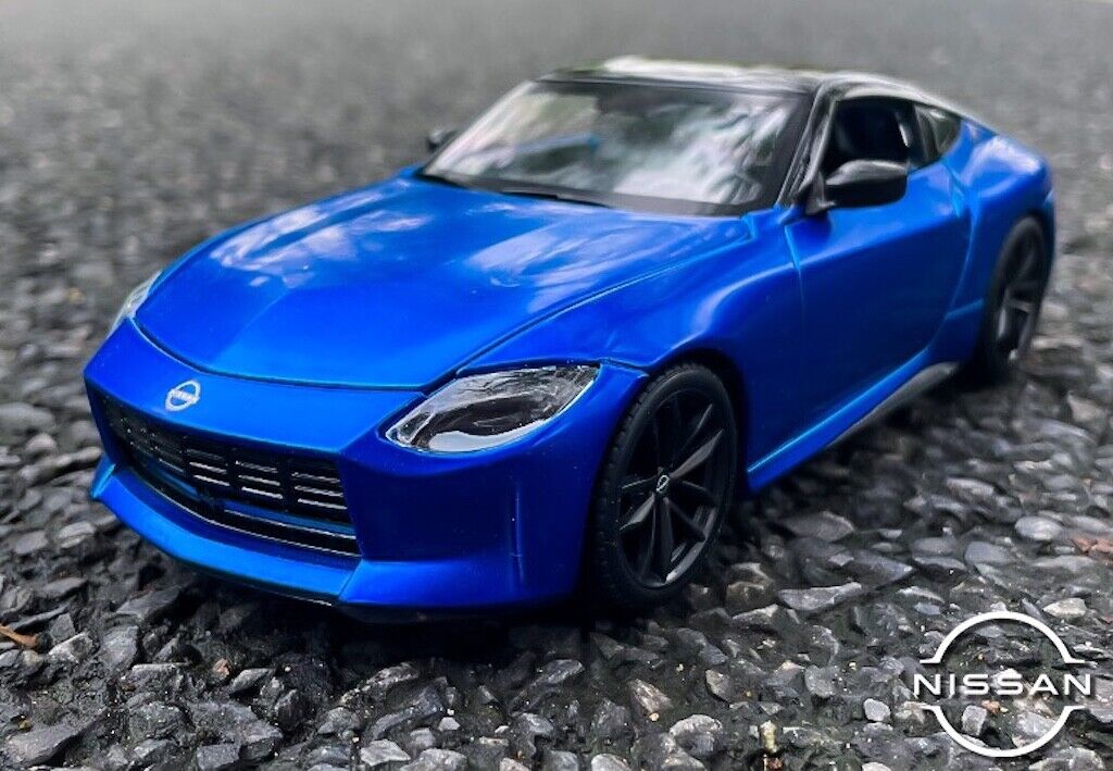 Maisto 1:24 Blue 2023 Nissan Z Racing Sports Model Toy Maisto 1:24 Blue 2023 Nissan Z Racing Sports Model Toy