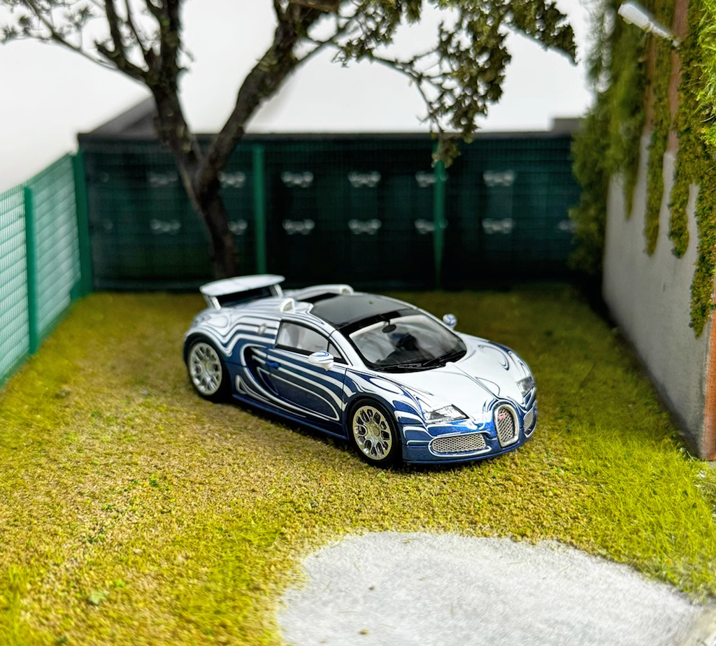 LJM 1:64 Blue White Chiron Veyron Racing Sports Model Diecast Resin Ca ...