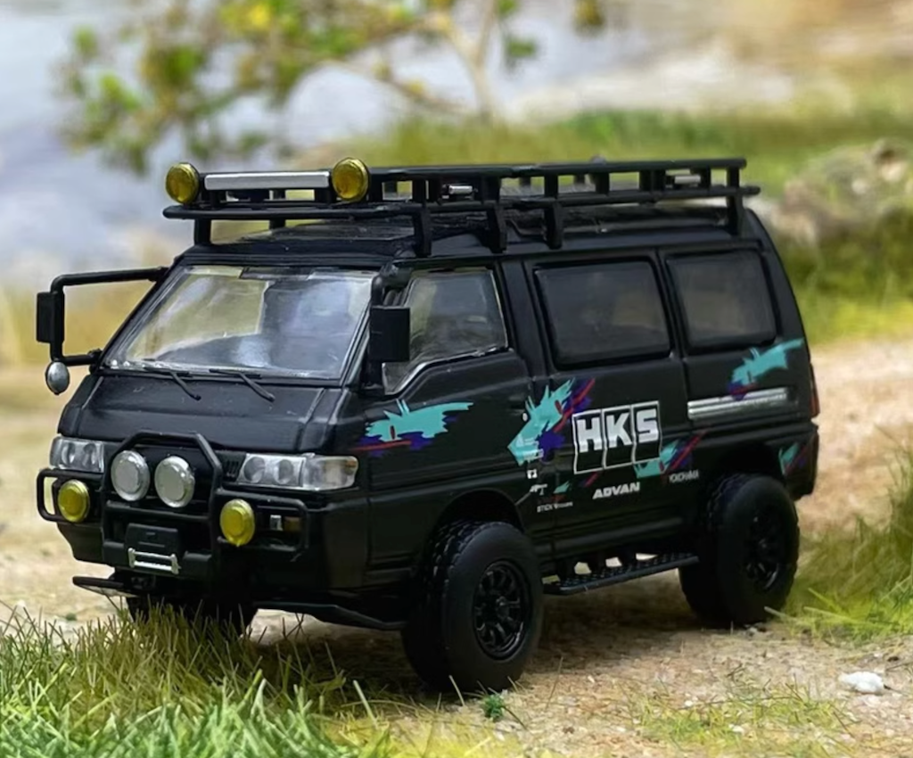 Autobots 1:64 Black HKS 4WD Delica L300 Camper Van Model Diecast Metal ...