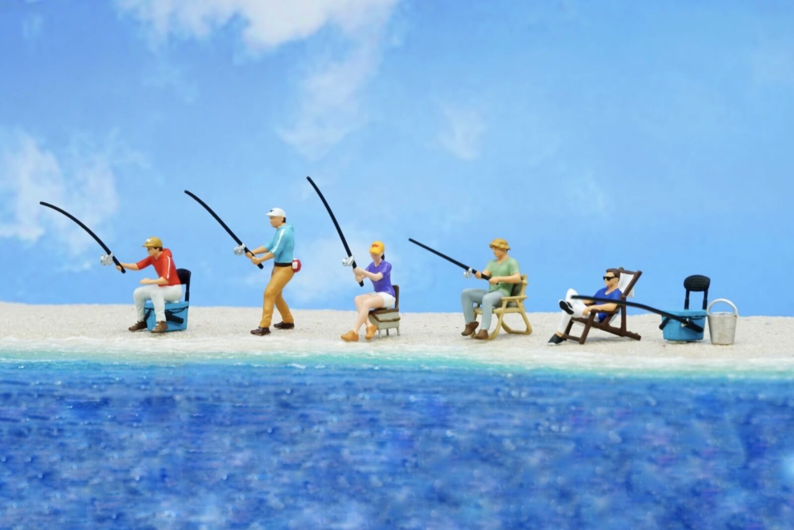 1:64 Painted Figure Model Miniature Resin Diorama Sand Fishing Fisherm ...