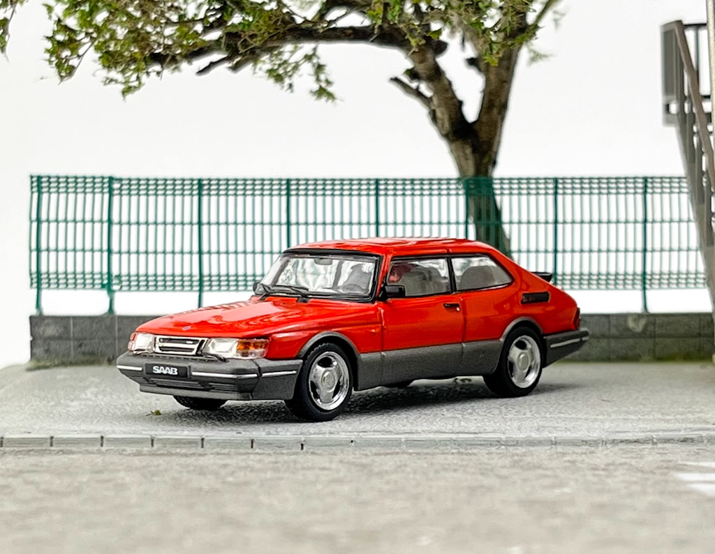 Tarmac 1:64 Red SAAB 900 Turbo Hatchback Sports Model Diecast Metal Ca ...