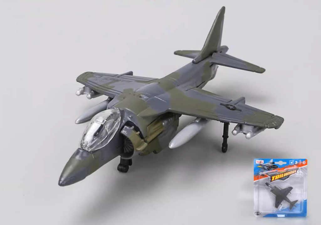 Maisto Military AV-8B Harrier II Attack Aircraft Model Toy Diecast Met ...